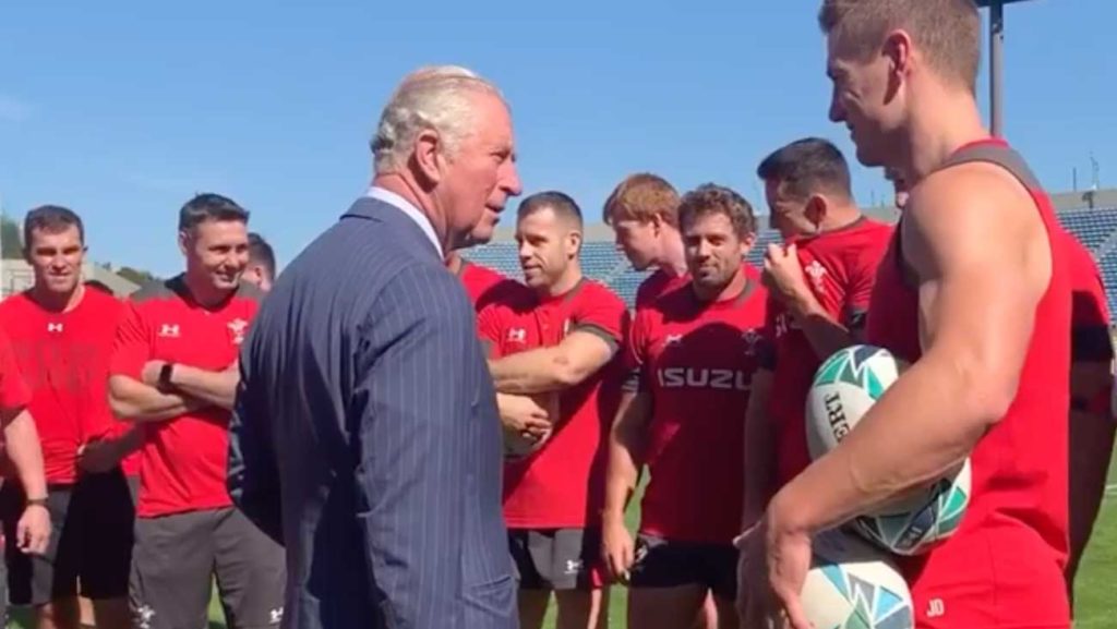 Que pense la reine de la série The Crown ? Buckingham réagit pour la ...