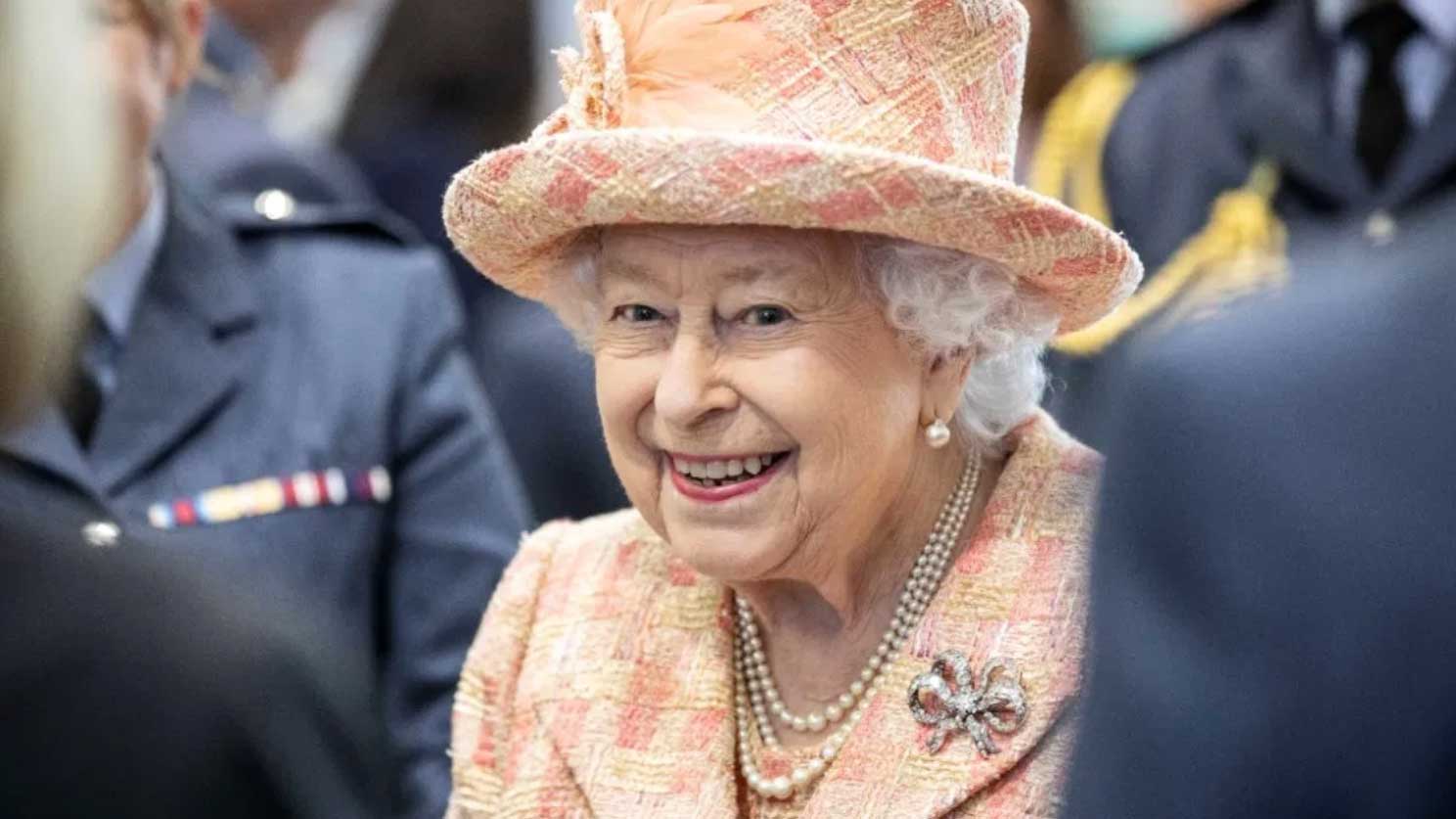 La reine Elizabeth annule tous ses prochains engagements du mois de mars