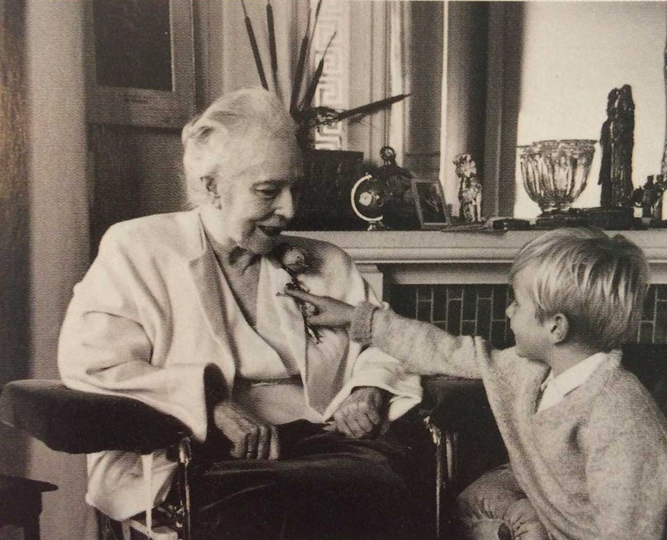 Les histoires royales du prince Dimitri à travers les plus beaux bijoux ...