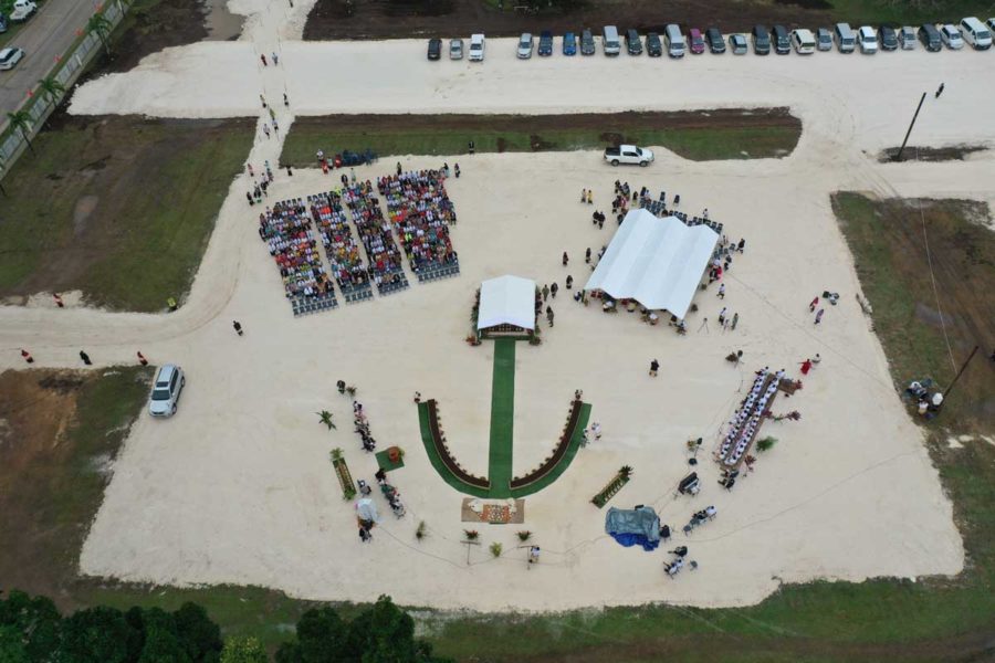 Le roi et la reine des Tonga lancent la construction d'un nouveau ...
