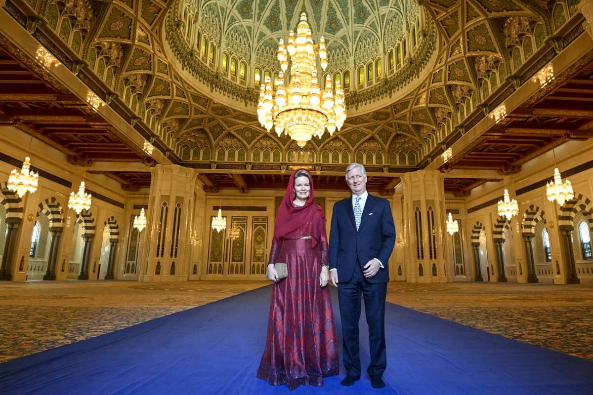 Le roi Philippe et la reine Mathilde visitent la Grande Mosquée de ...