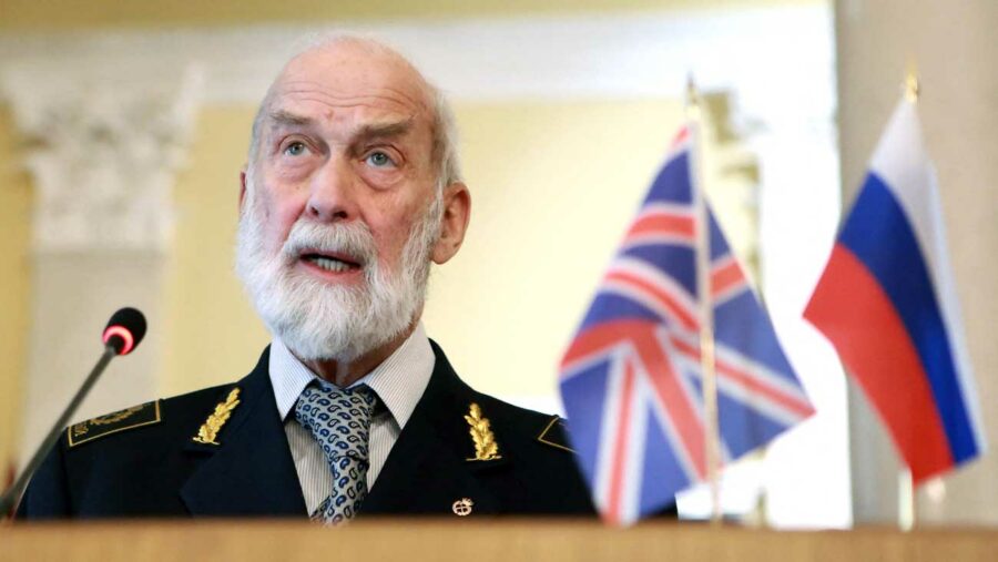 Le prince Michael de Kent rend sa récompense de l'ordre de l'Amitié russe