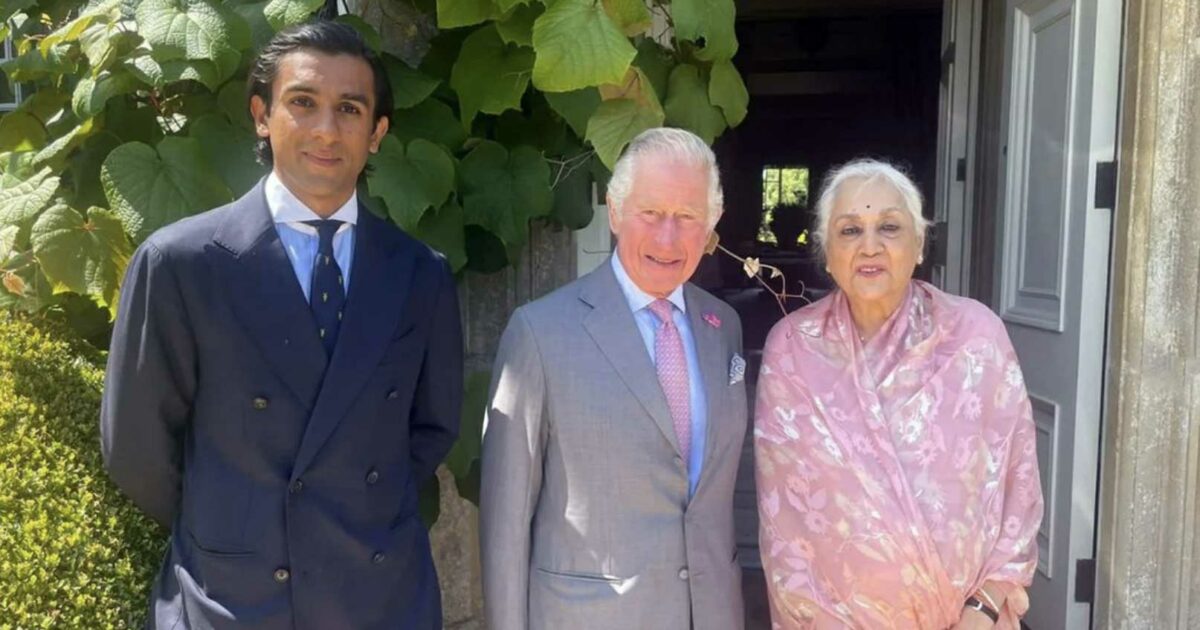 Le maharadja de Jaipur retrouve le prince Charles à Highgrove House