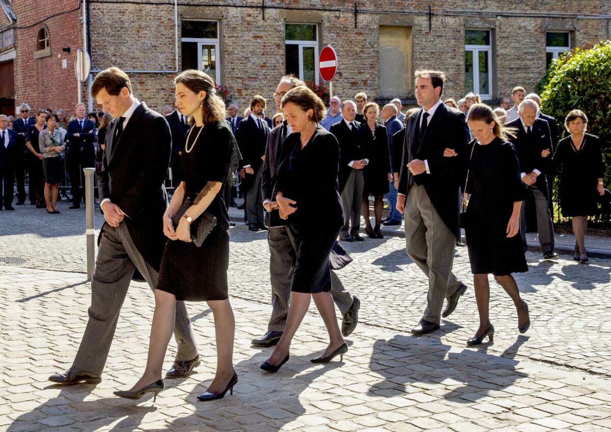 La famille de Ligne et la famille grand-ducale aux funérailles du ...