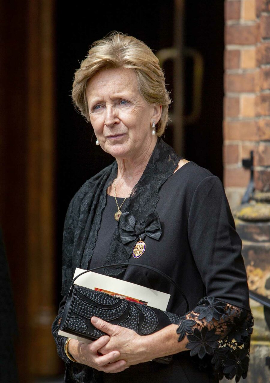 La famille de Ligne et la famille grand-ducale aux funérailles du ...