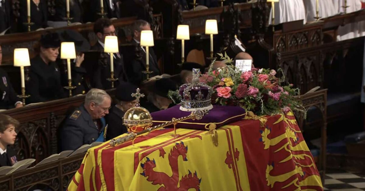 Cérémonie d'inhumation de la reine Elizabeth II dans la chapelle Saint ...