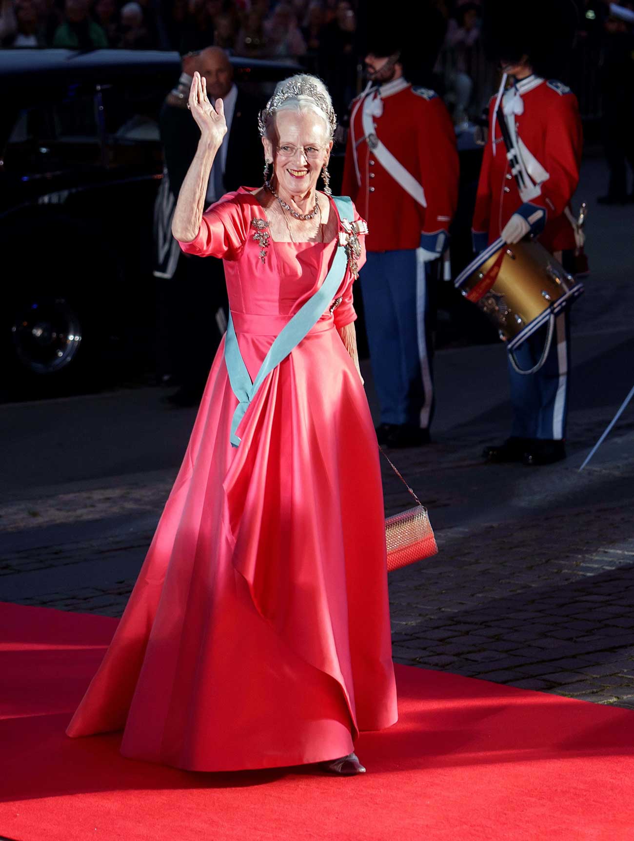 La famille royale danoise et la famille royale grecque célèbrent le ...