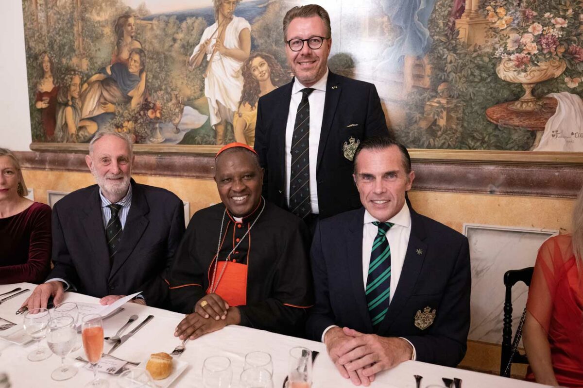 Le comte Jan Dobrzenský organise son dîner de grand maître de l'ordre ...