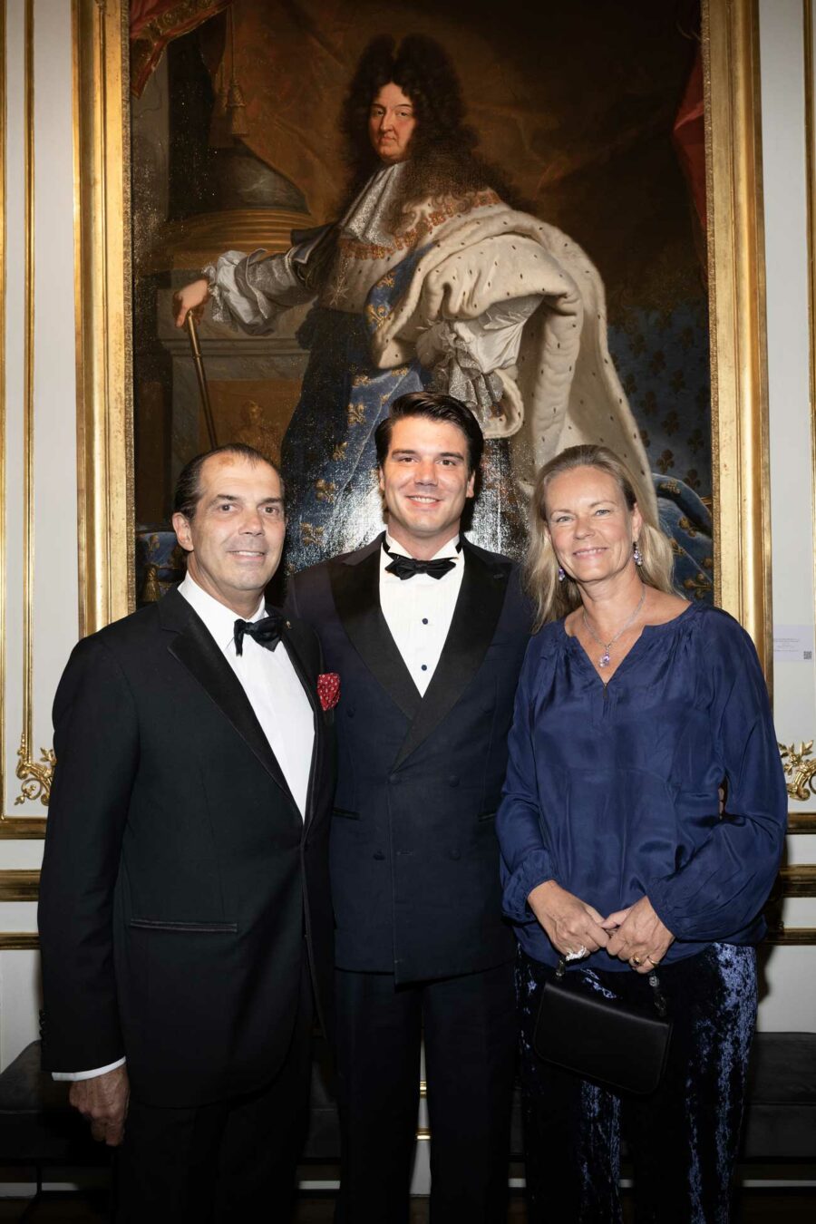 Princes et princesses conviés à une soirée impériale avant le mariage ...