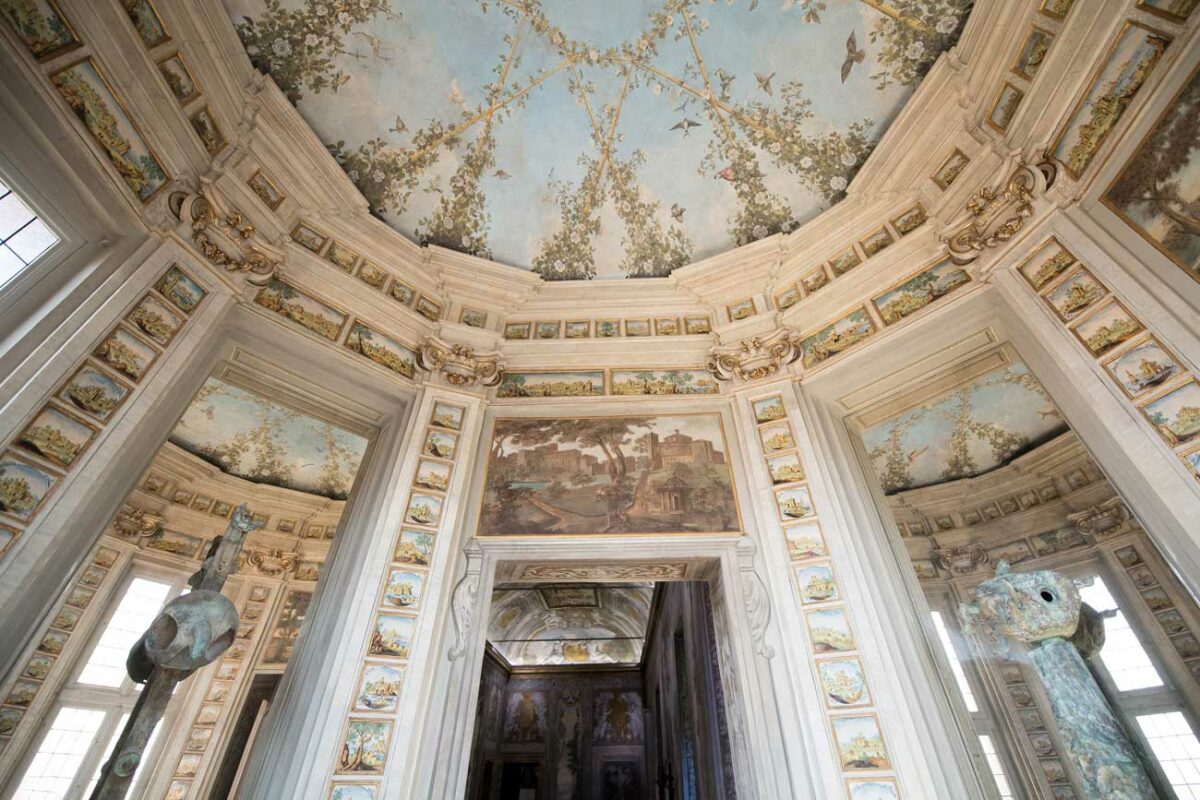 Le prince et la princesse Orsini ouvrent les portes de leur palais ...