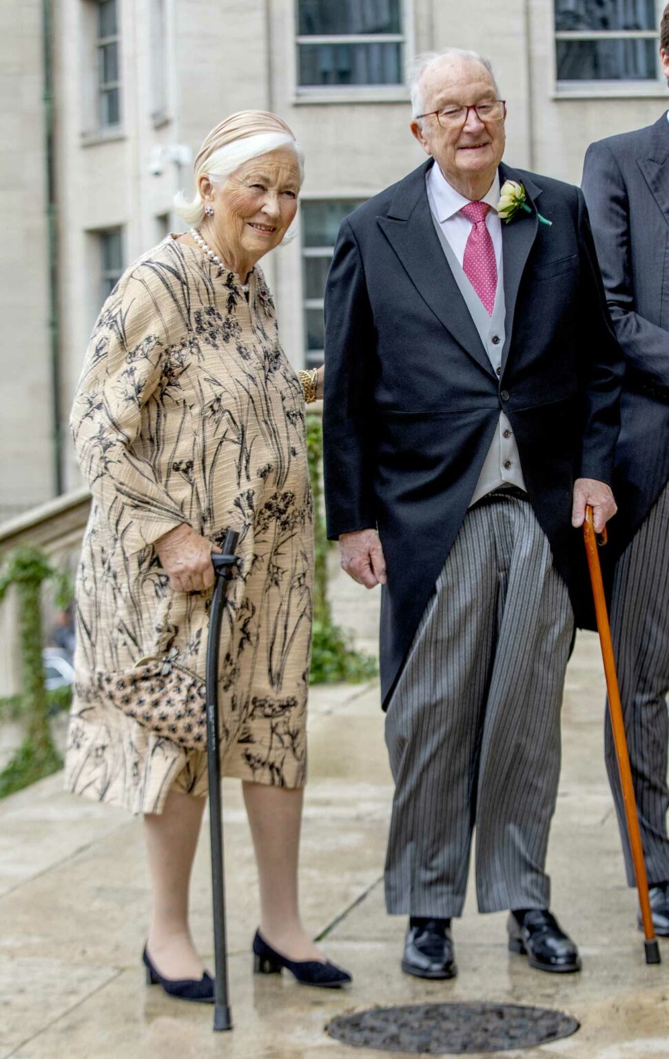 La reine Paola lègue des fonctions à ses belles-filles pour assurer la ...