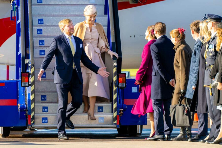 La princesse Estelle retrouve son parrain : la jeune princesse ...