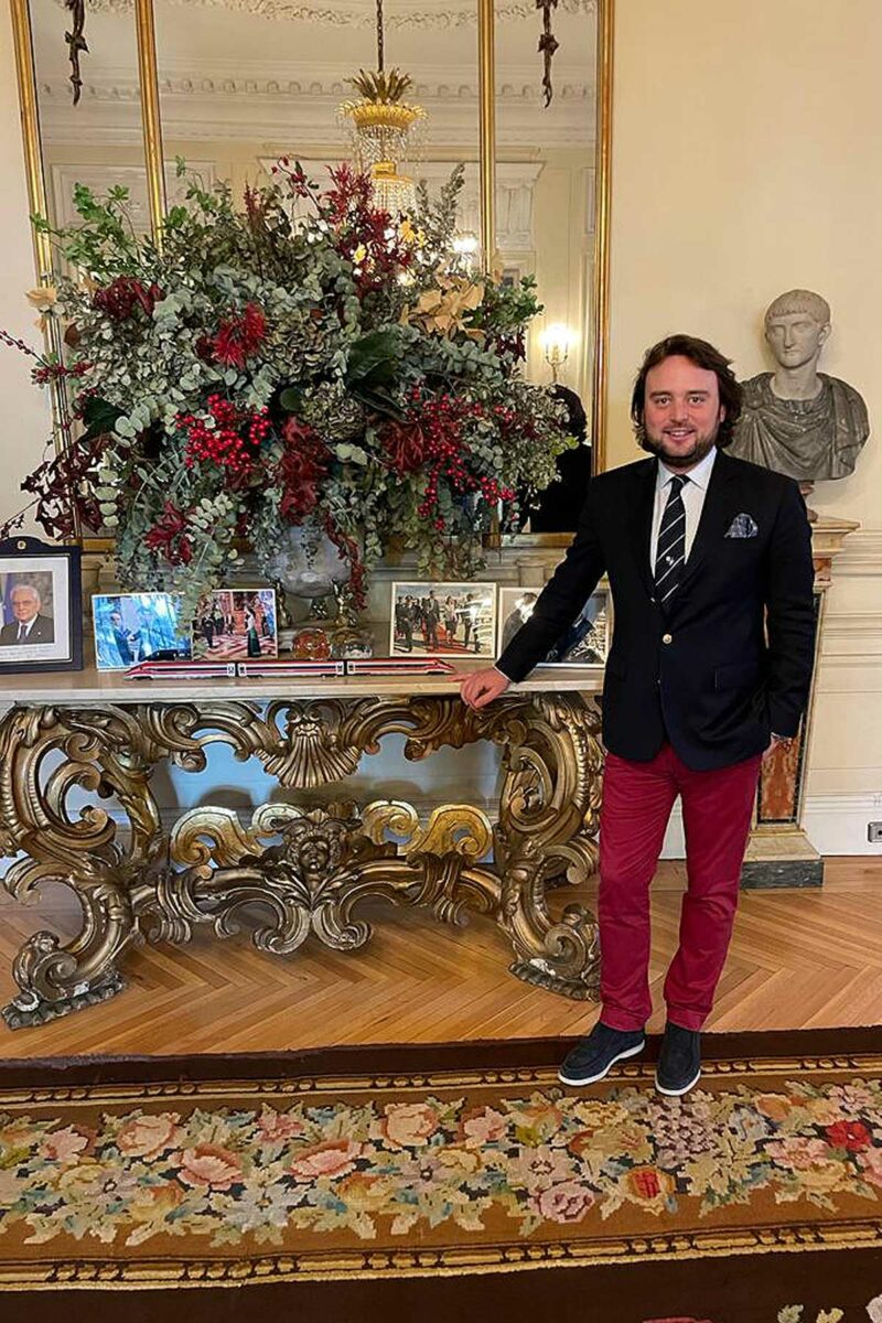 La princesse Marie-Gabrielle de Savoie et le Club des Leaders visitent ...