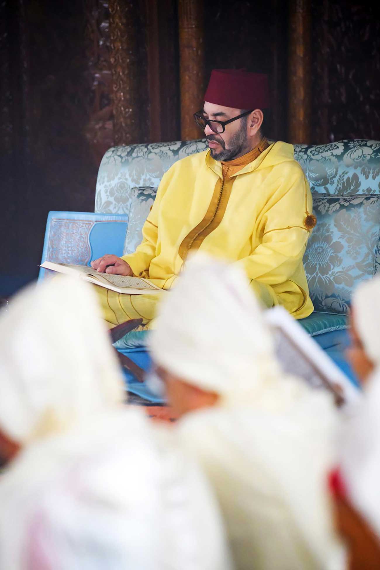 Mohammed VI préside une veillée pour le roi Hassan II et le roi Mohammed V