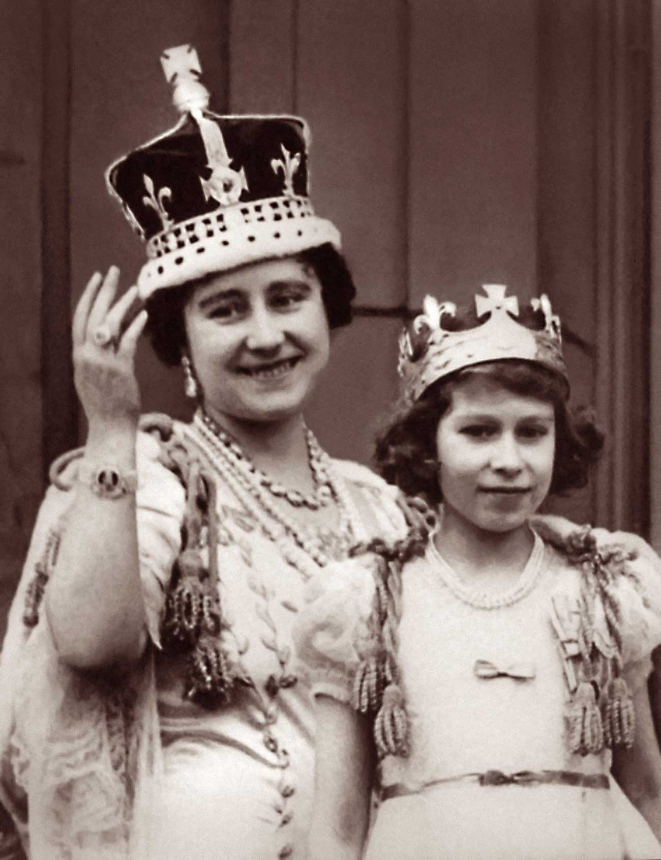 La reine Camilla portera la couronne de la reine Mary lors de son ...