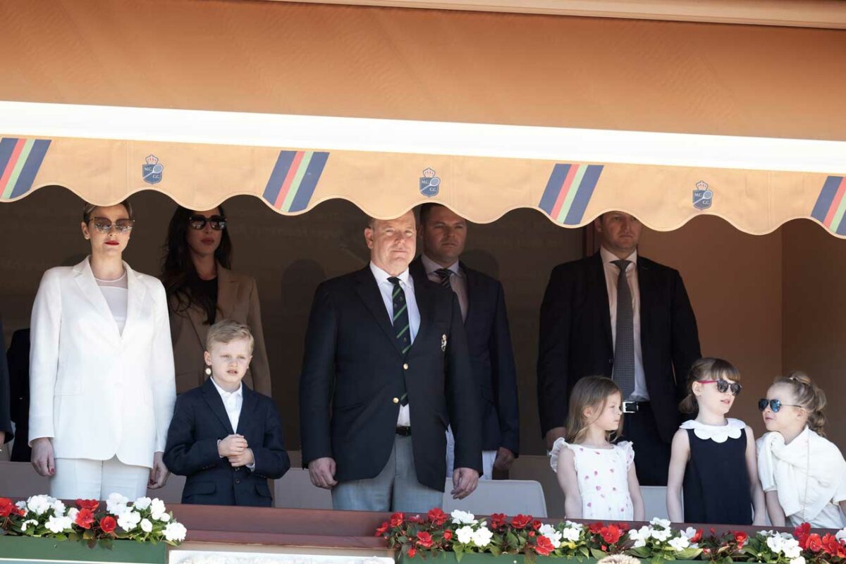 Jacques et Gabriella de Monaco avec leurs cousins Aiva Grace et Raigen ...