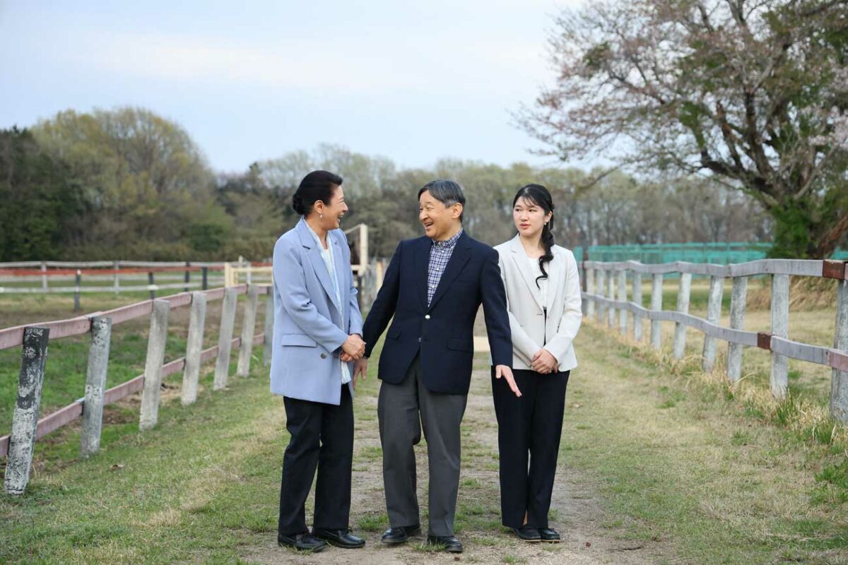 L'empereur Naruhito et sa famille séjournent au ranch impérial de ...