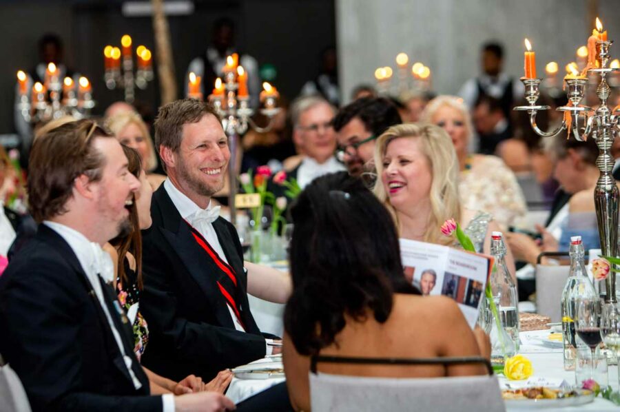 Le prestigieux Bal des Tulipes en présence du prince héritier Leka d ...