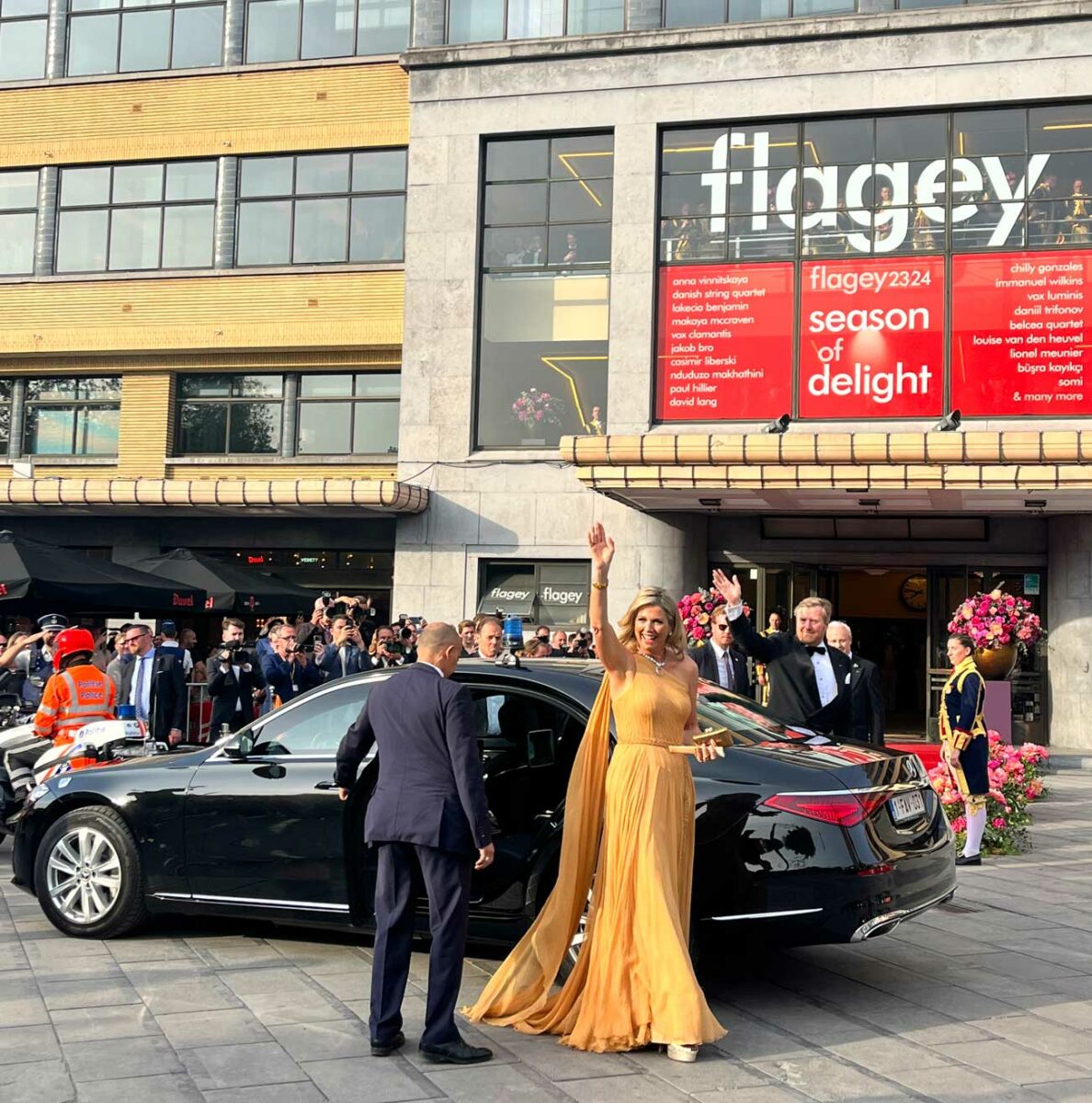 Le roi Philippe et la reine Mathilde de Belgique invités à un concert à Bruxelles par le roi et ...