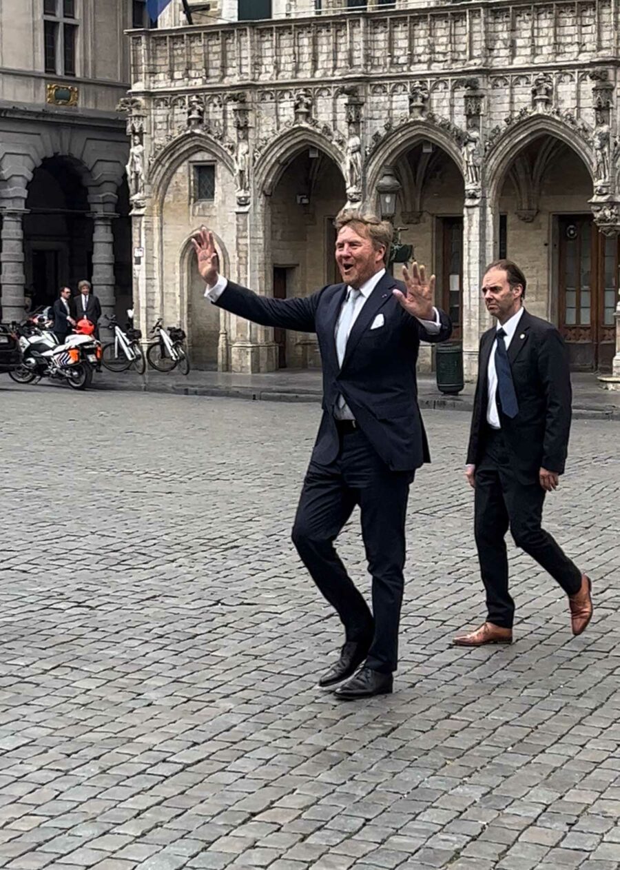 Philippe, Mathilde, Willem-Alexander et Máxima : Quatre souverains au ...