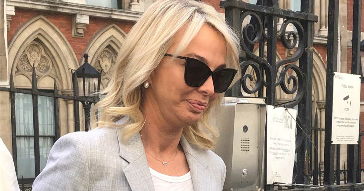 L'ex-maîtresse de Juan Carlos l'attaque en justice pour 145 millions d ...