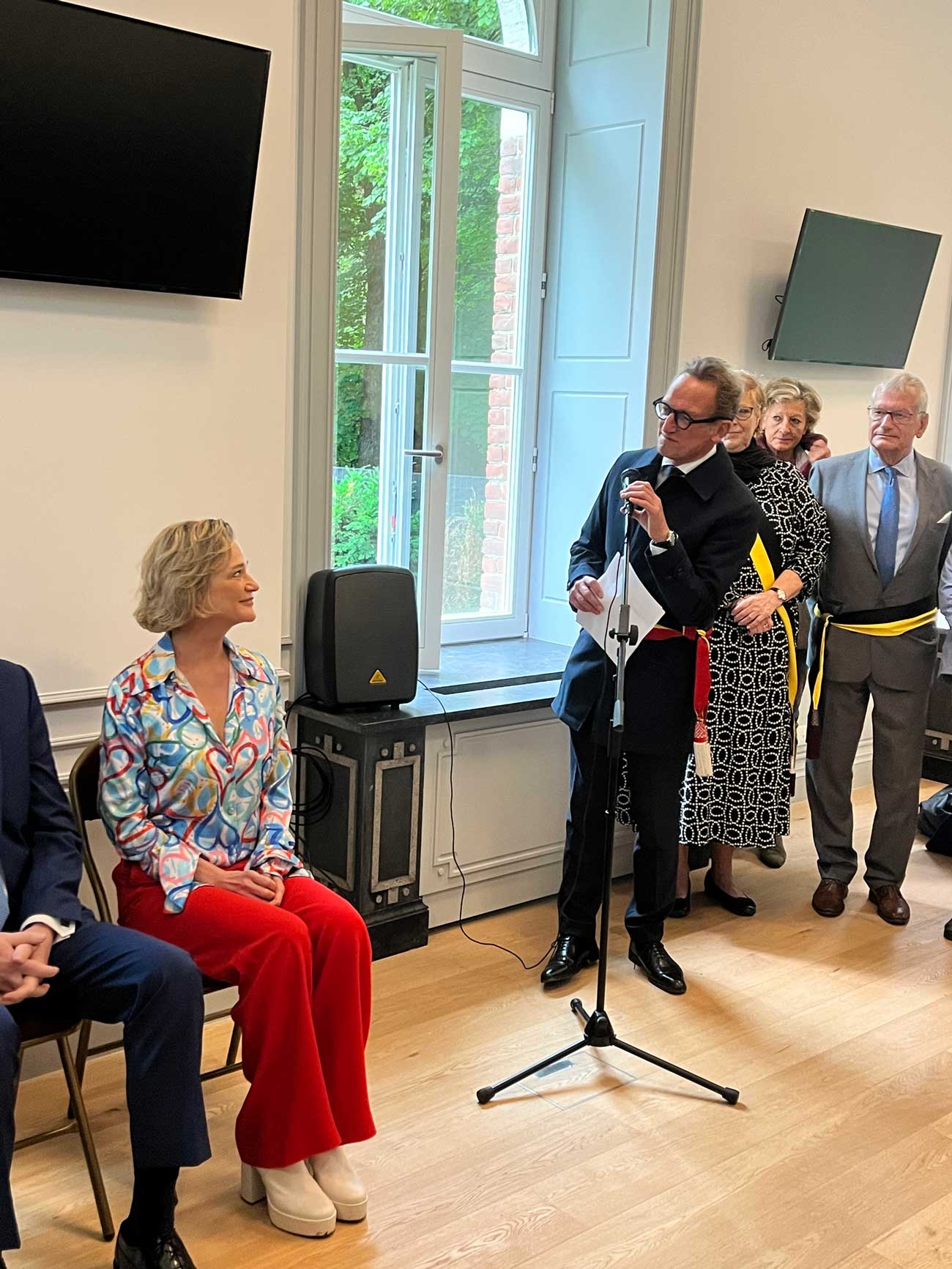 La princesse Delphine rend hommage au roi Baudouin à l'Observatoire d'Uccle