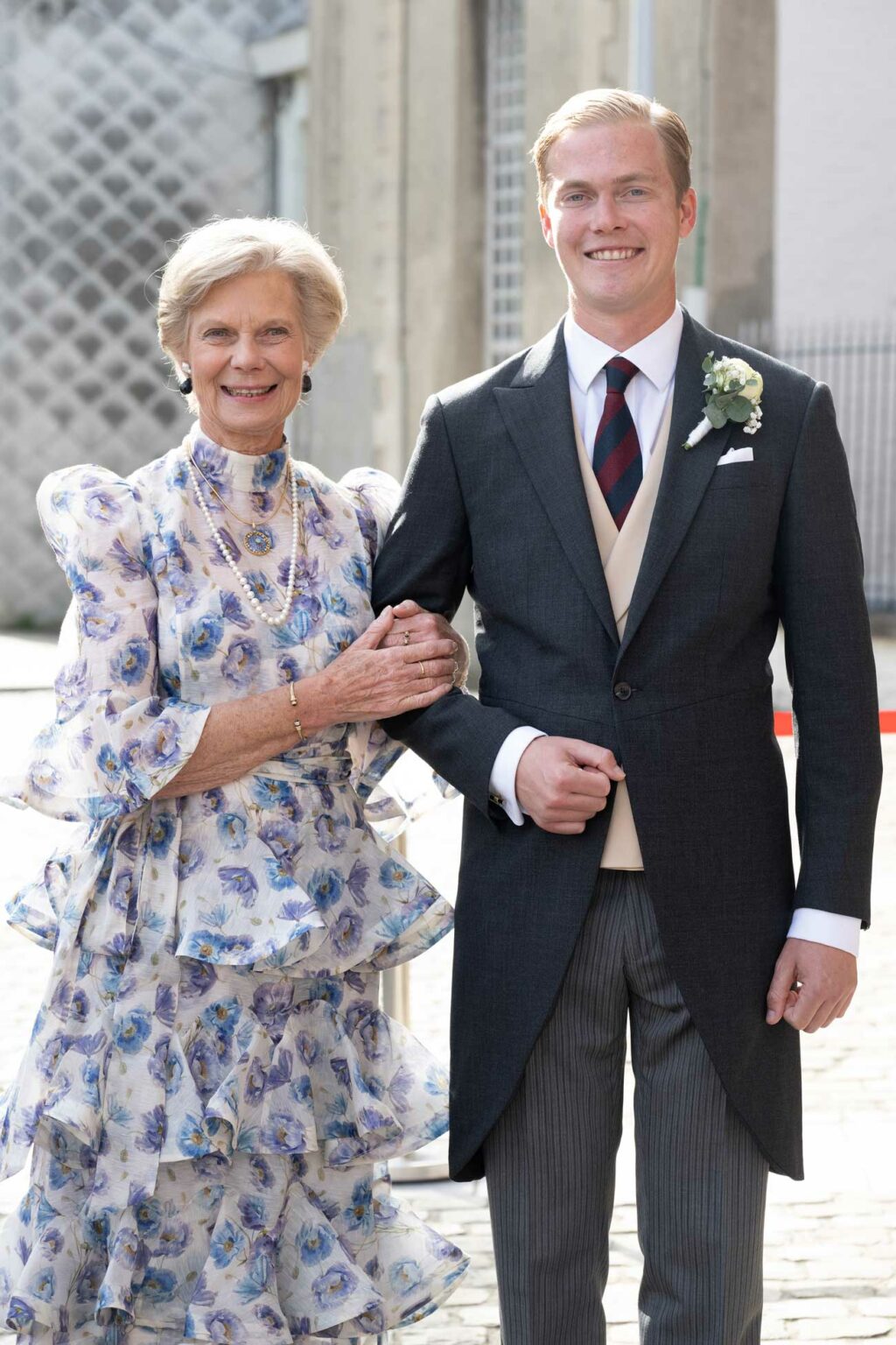 Mariage de l'archiduc Alexander d'Autriche en présence du grand-duc Henri de Luxembourg au ...