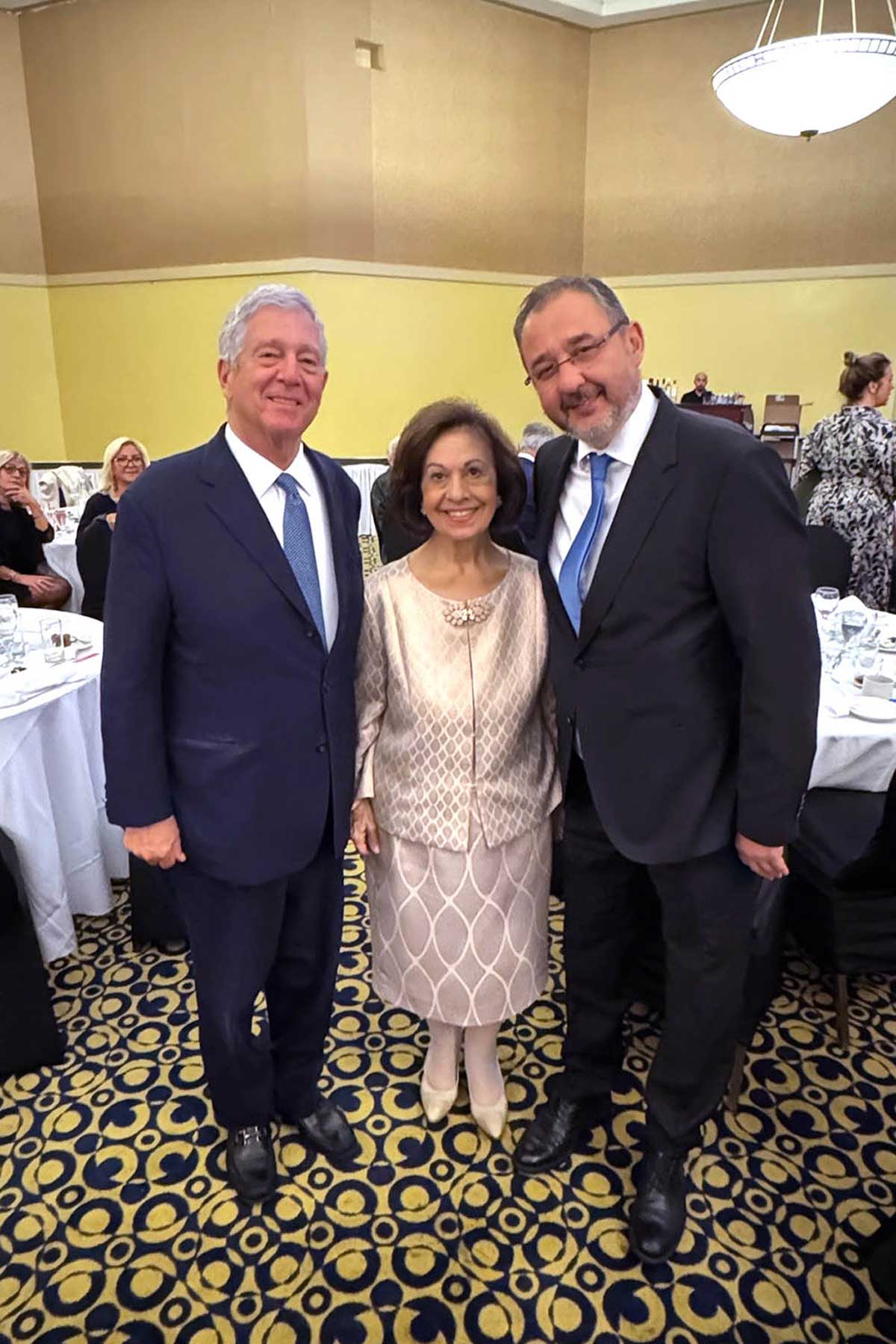 Alexander et Katherine de Serbie poursuivent leurs engagements ...