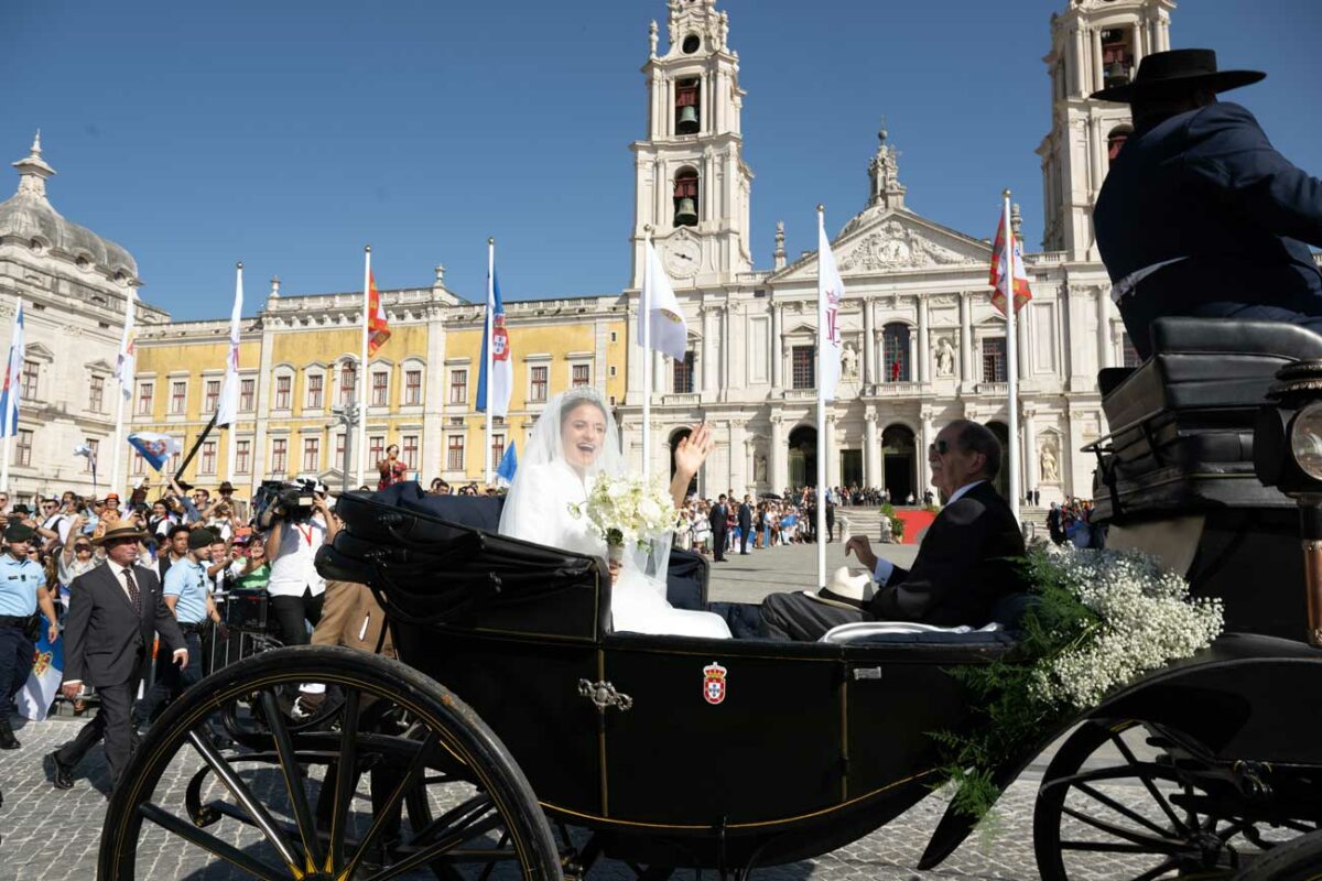 Le mariage de l'infante Maria Francisca en communion avec la population ...