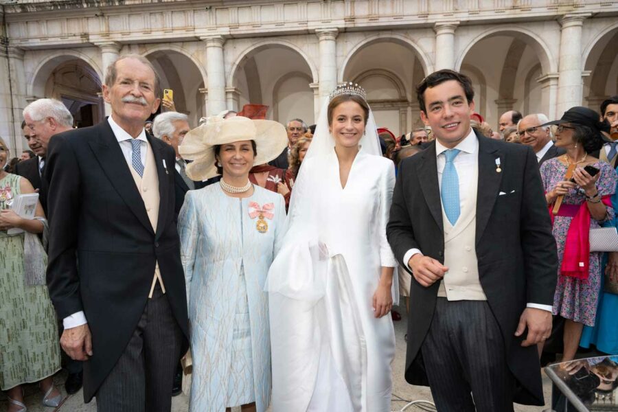 Le mariage de l'infante Maria Francisca en communion avec la population ...