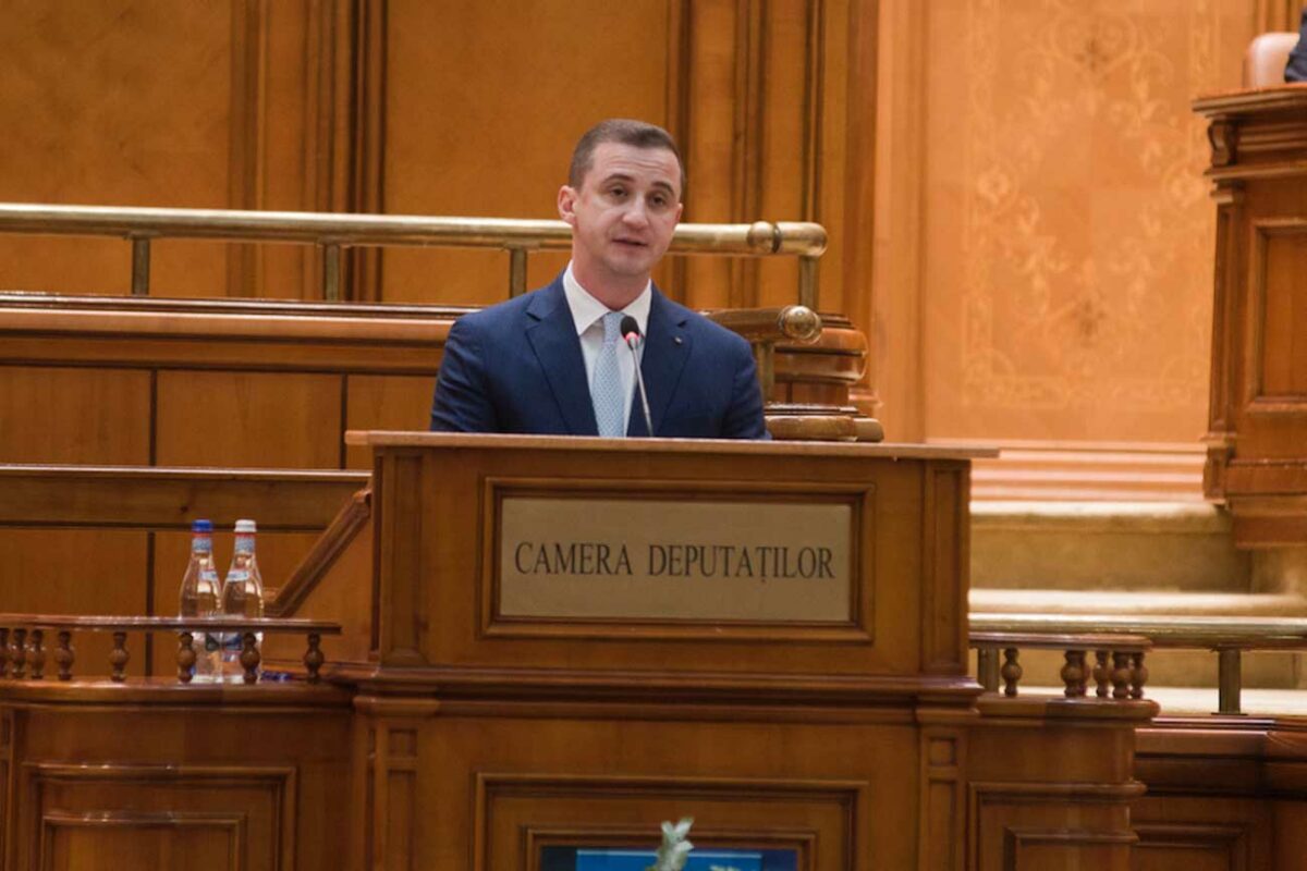 Margareta de Roumanie à l'ouverture du parlement pour la fête nationale