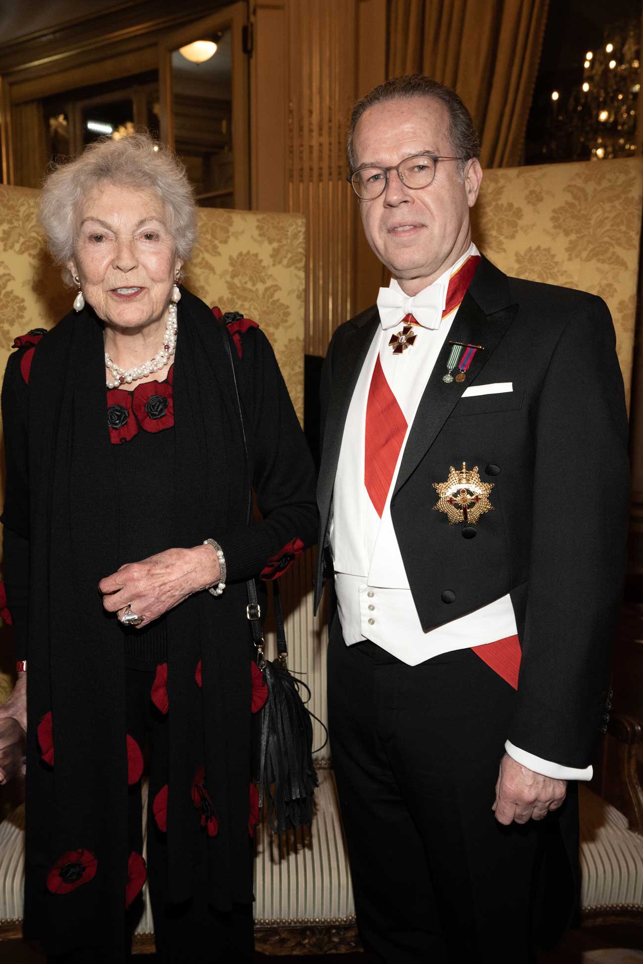 Le prince Emmanuel-Philibert de Savoie entouré de sa famille au gala ...