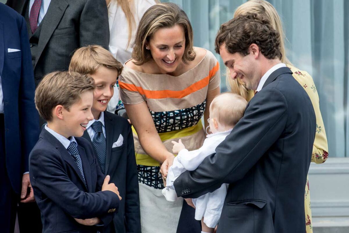Les princes Nicolas et Aymeric de Belgique fêtent leurs 18 ans : 18 ...