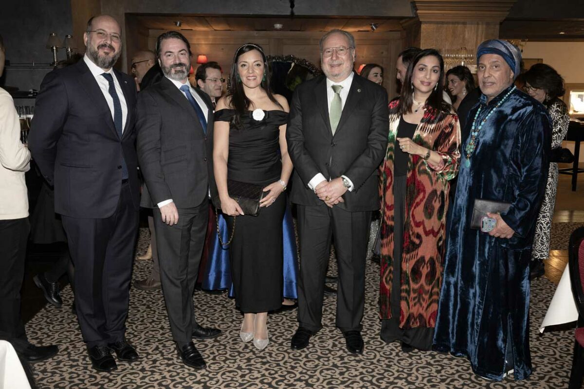 Le roi Fouad II et ses proches débutent l'année en musique à Gstaad ...