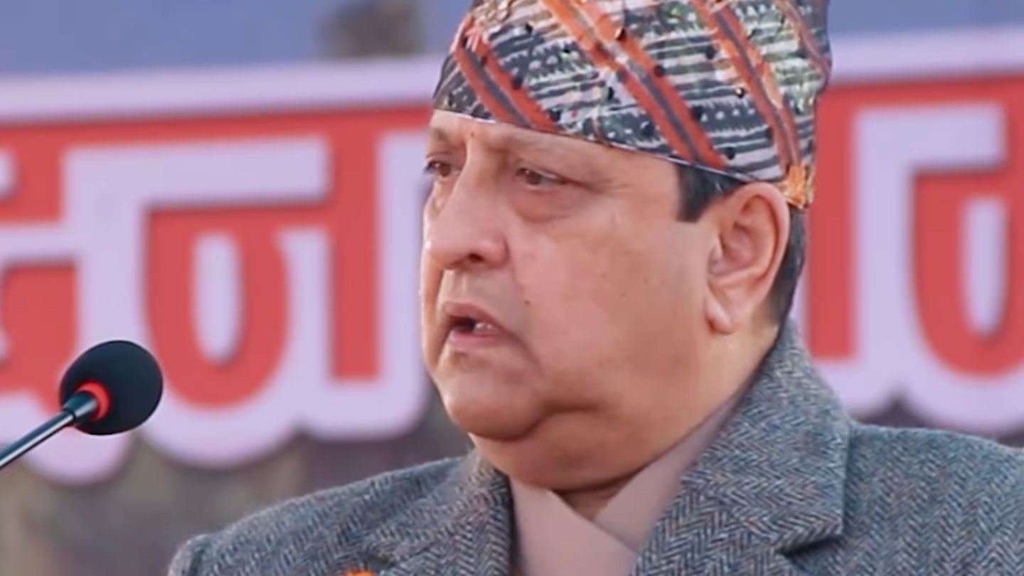 « J'entends les Népalais m'appeler pour sauver le Népal » : le roi ...