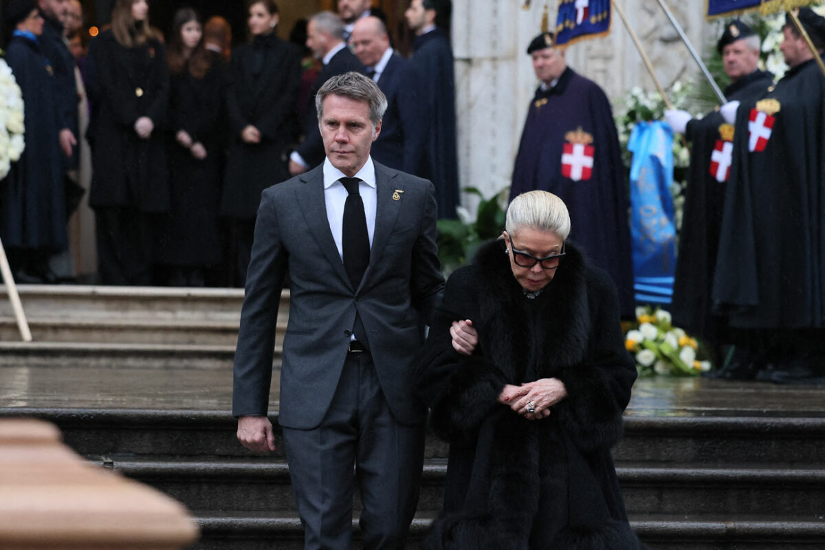 Les funérailles du prince Victor-Emmanuel de Savoie en présence de ...