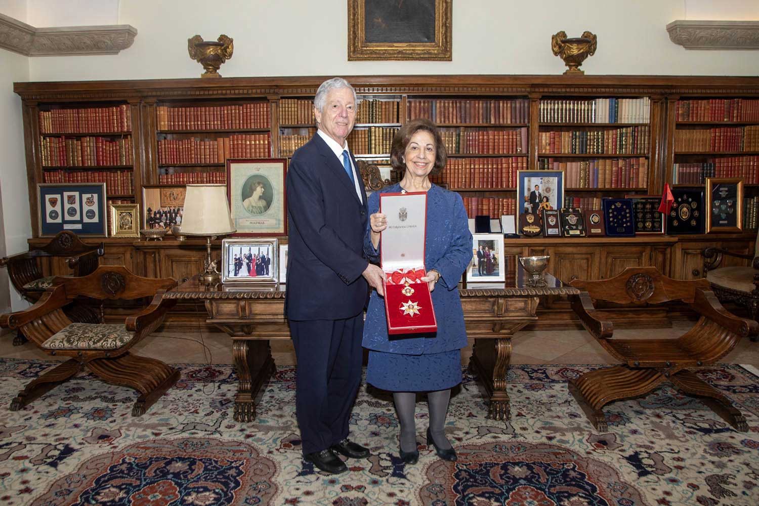 La princesse héritière Katherine distinguée de l'ordre de l'Étoile de ...