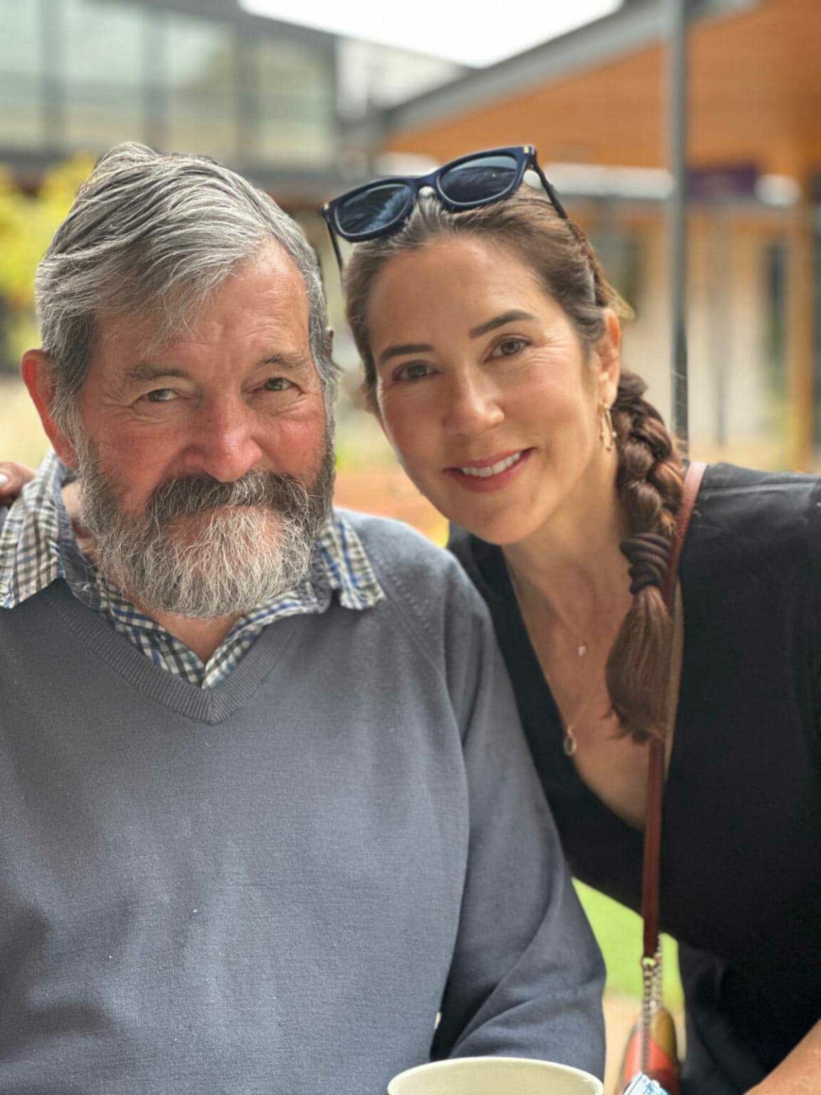 Rare photo de la reine Mary avec son père en Australie pour son premier ...