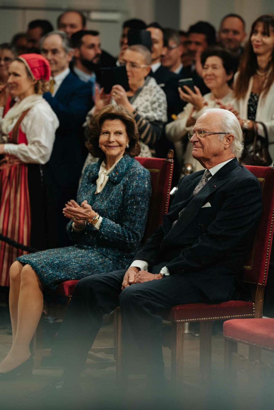 Le roi et la reine de Suède accompagnent Emmanuel et Brigitte Macron en ...