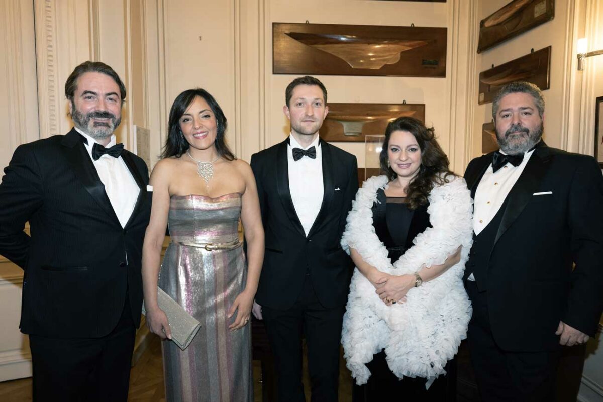 La noblesse russe réunie à Paris autour du grand-duc Georges ...