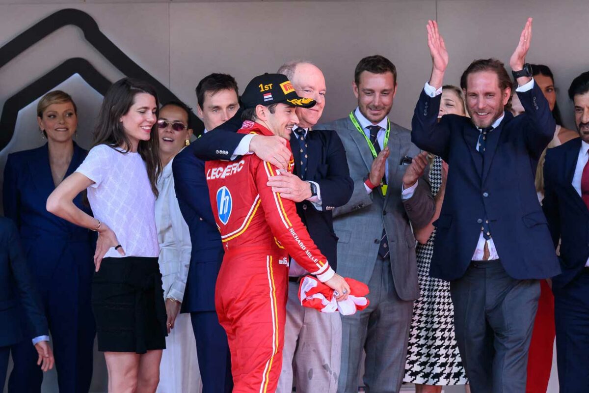 Les larmes du prince Albert II et l'euphorie de la famille princière ...