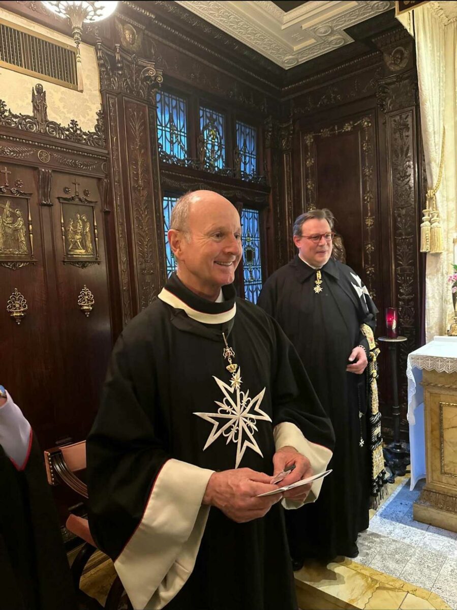 Le prince Dimitri devient chevalier de l'ordre de Malte