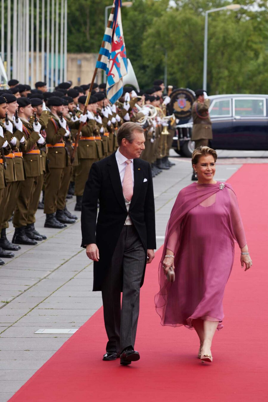 Le grand-duc Henri et sa famille au complet pour une fête nationale ...