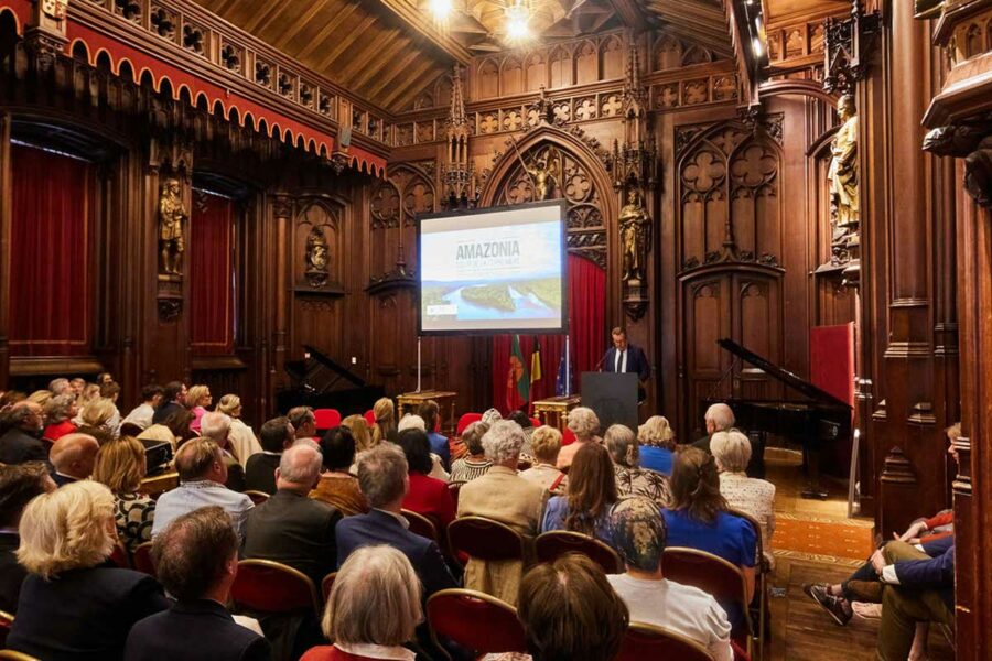 La princesse Esmeralda et le cacique Ninawa portent la voix des ...