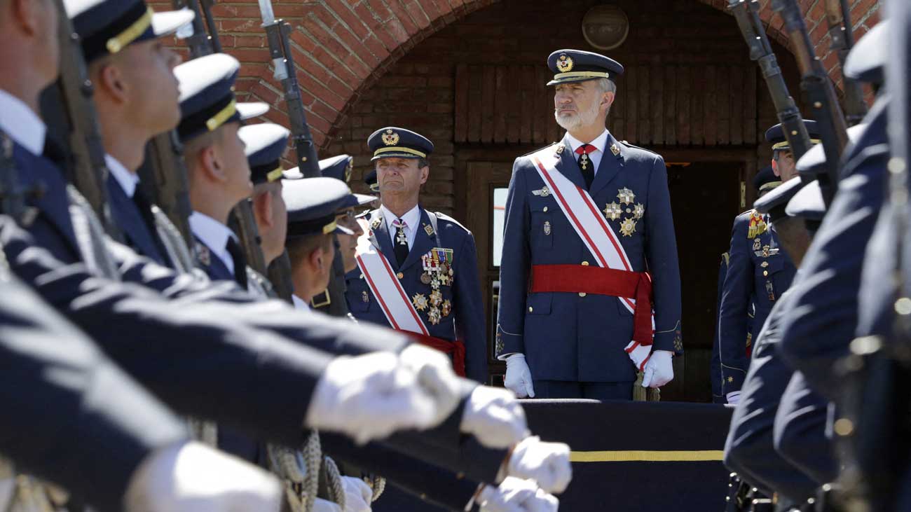 Le roi Felipe VI préside la cérémonie de remise de grade aux nouveaux ...