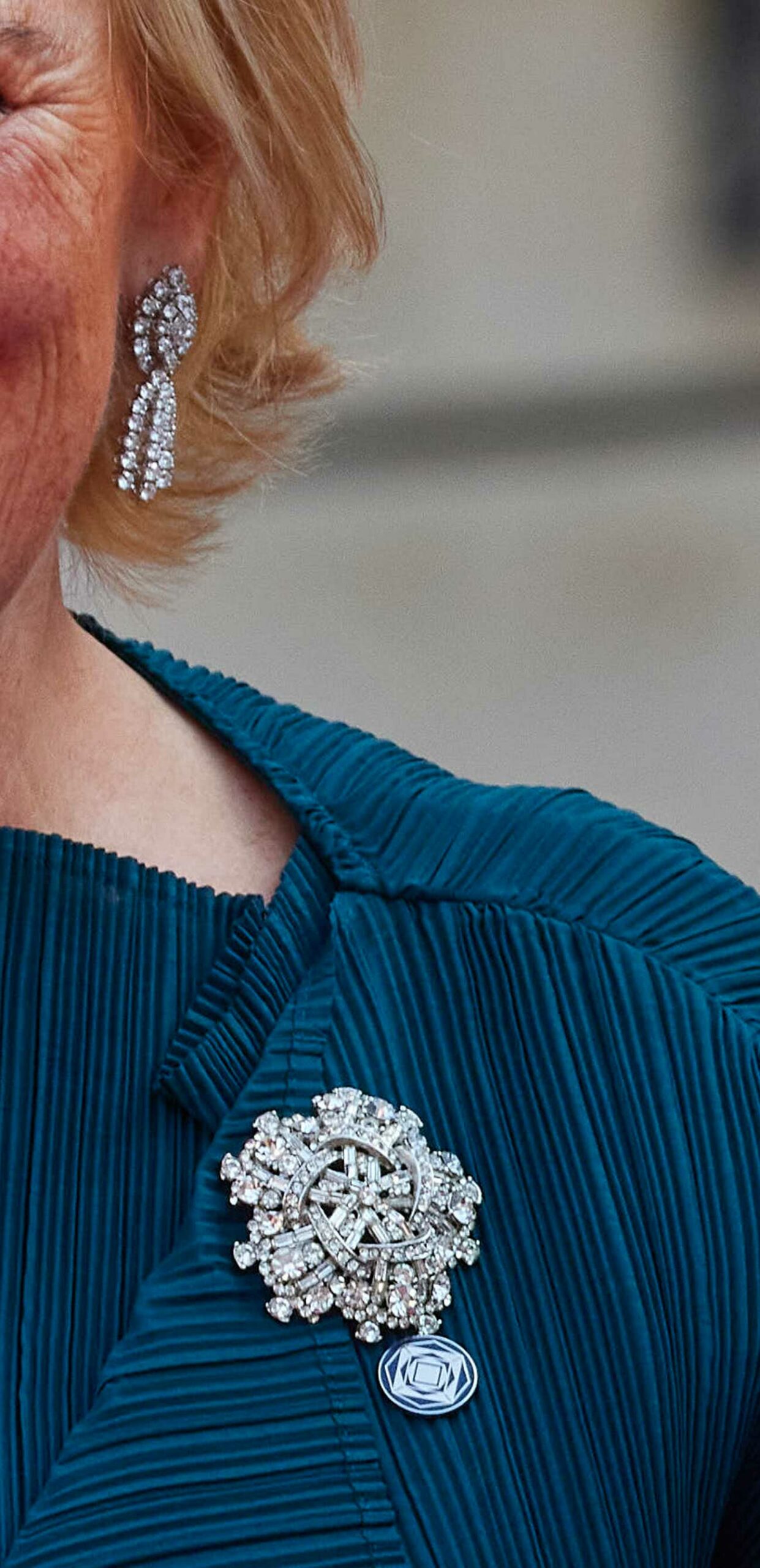 La princesse Astrid rivalise d'élégance au palais de l'Élysée, invitée ...