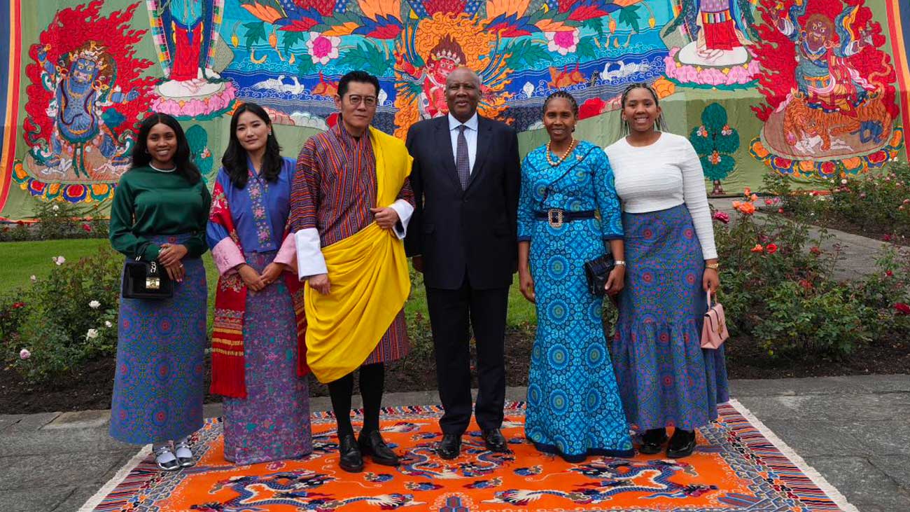 La famille royale du Lesotho en visite d'État auprès du roi et de la ...