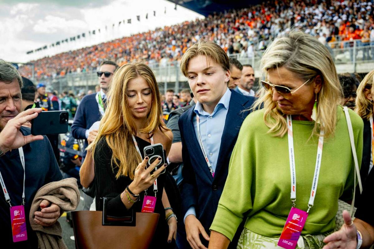 La princesse Alexia et le comte Casimir au Grand Prix des Pays-Bas avec ...
