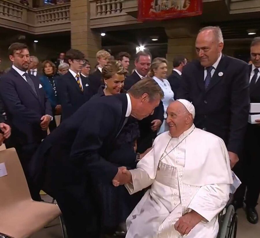 La famille grand-ducale accompagne le pape François à la cathédrale de ...
