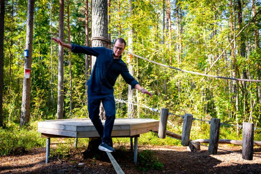Le prince Daniel célèbre le droit de libre accès à la nature